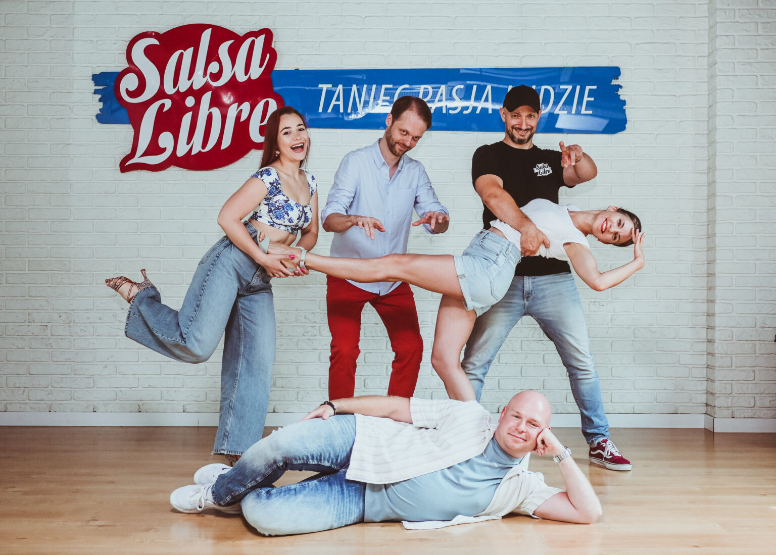 Oferta kursów dla początkujących - Salsa Libre